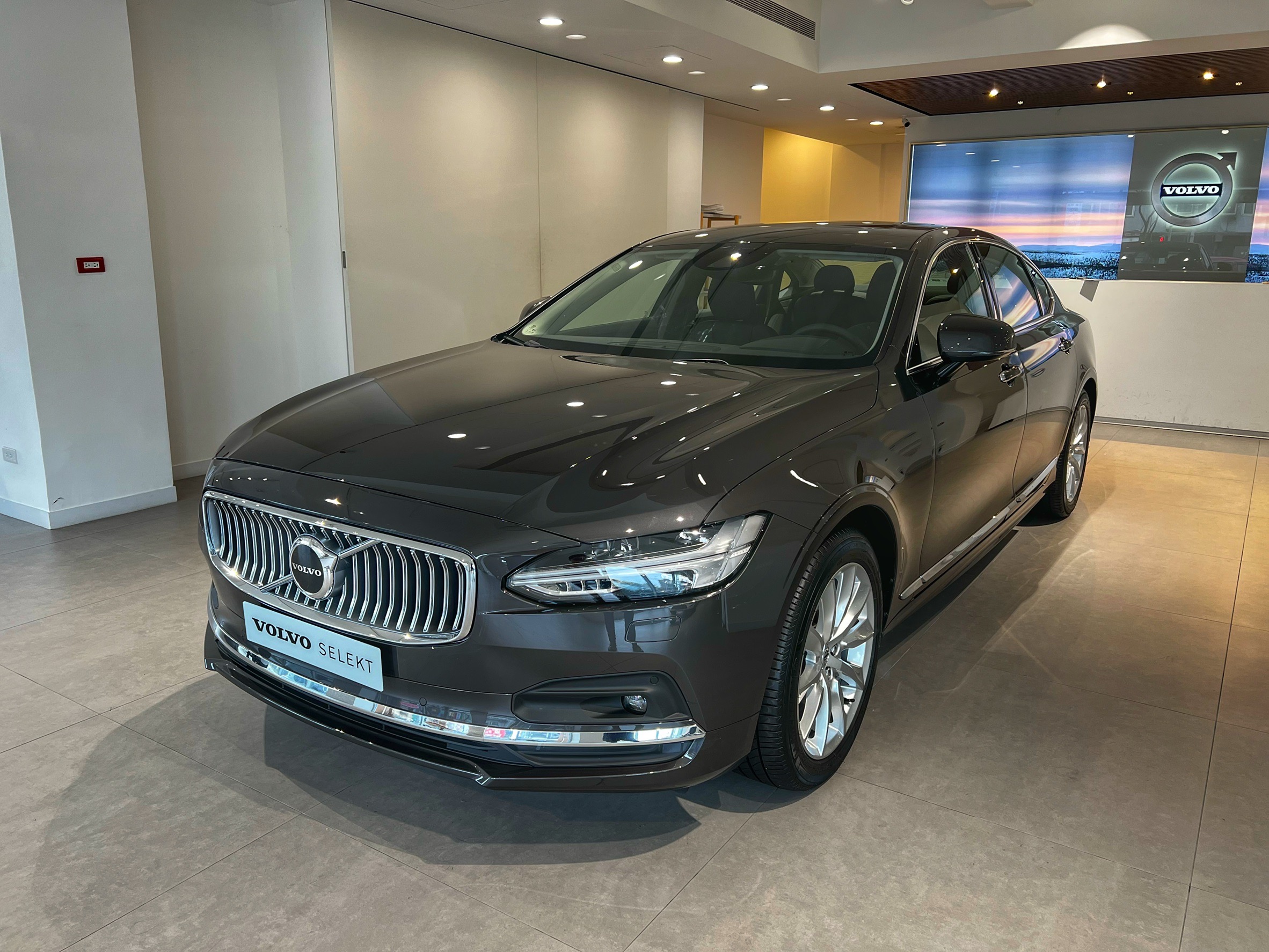 VOLVO SELEKT原廠認證中古車